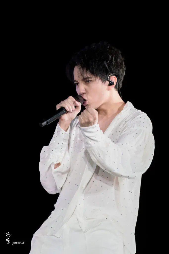 Dimash Qudaibergen in Almaty. Stranger 2022 Dimash Universe