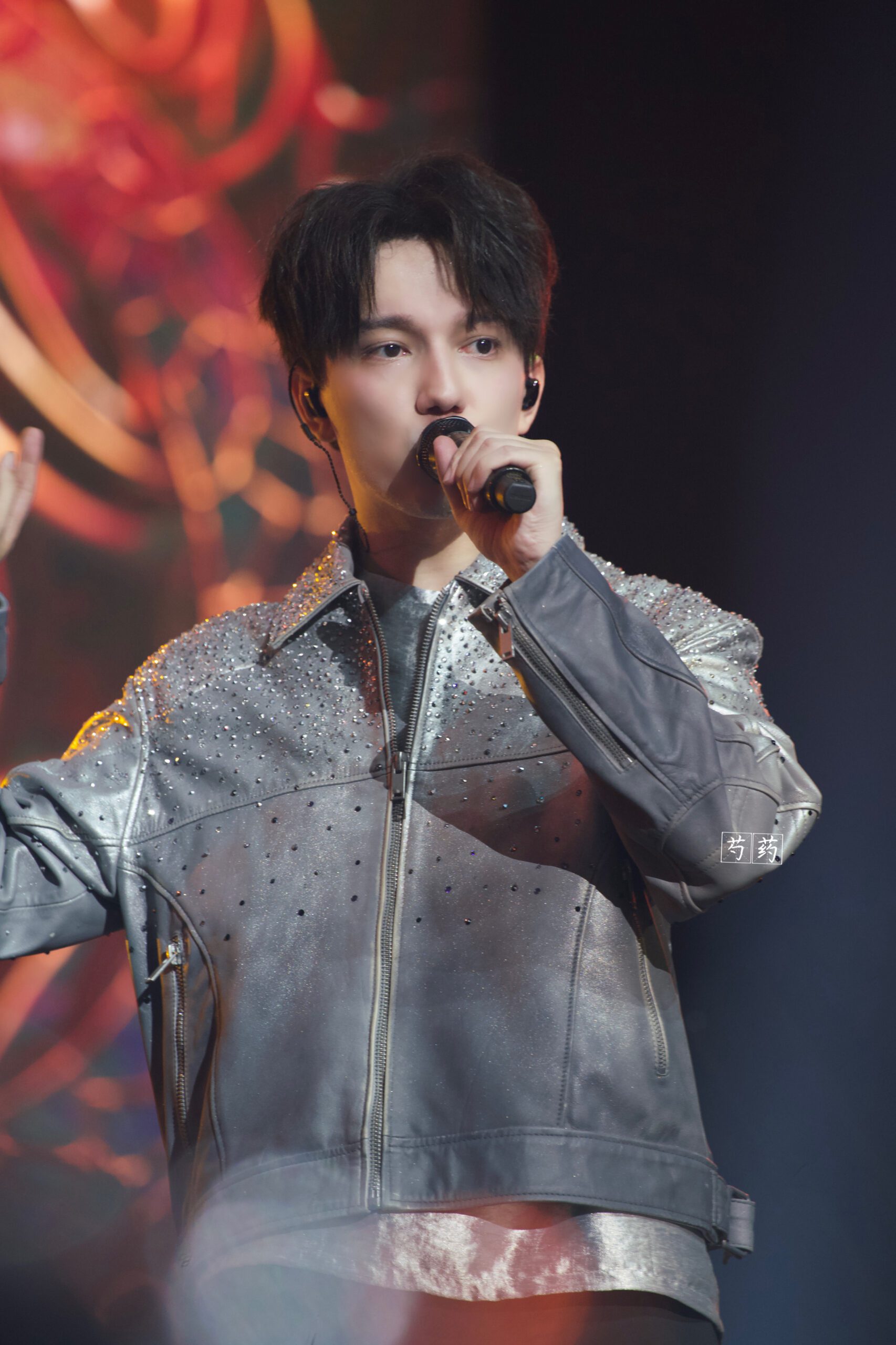 Dimash Qudaibergen's first solo concert in Yerevan, Armenia - April 29 ...
