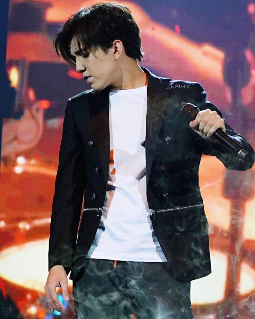 Dimash Qudaibergen - Golden hour Dear Glomash -Dimash Universe
